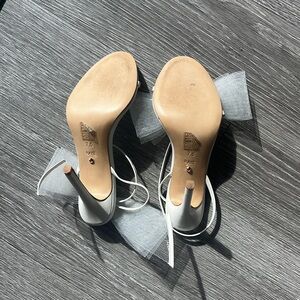 RAYE | Shoes | Raye White Bubbly Heel | Poshmark